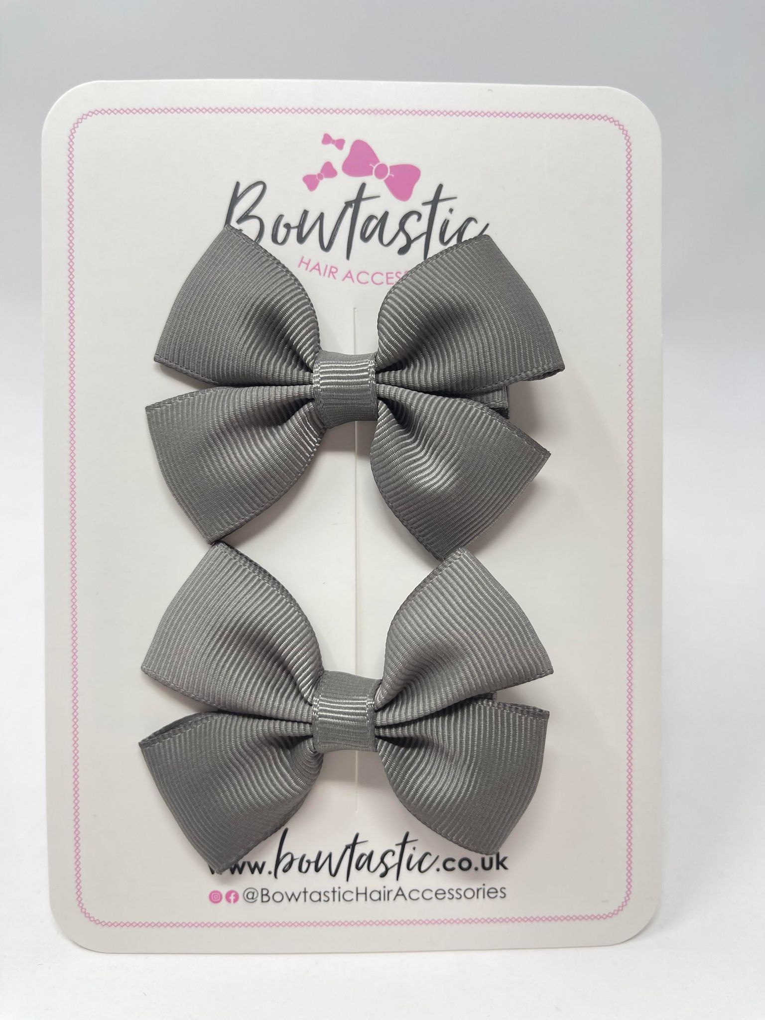 Shop Grey Bow Sets at Bowtastic | Bowtastic
