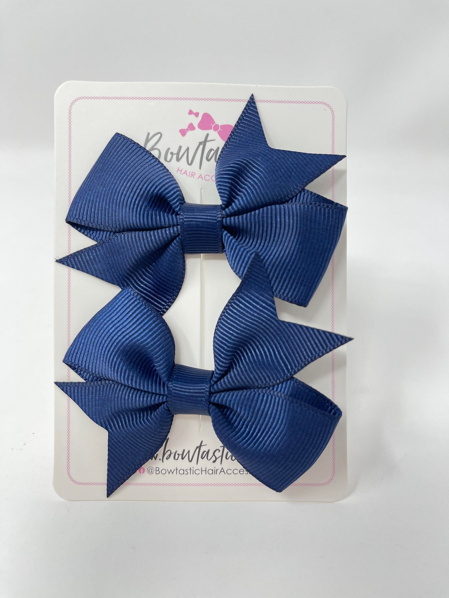 Shop Small Bow Set Clearance at Bowtastic | Bowtastic